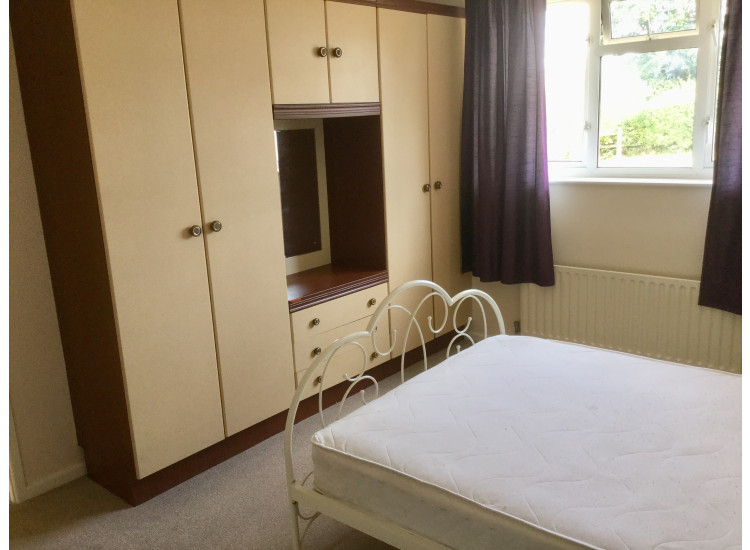 Church Road, Postwick